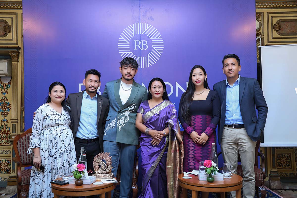 RB Diamond Jewellers celebrates 27th anniversary, unveils new logo ...